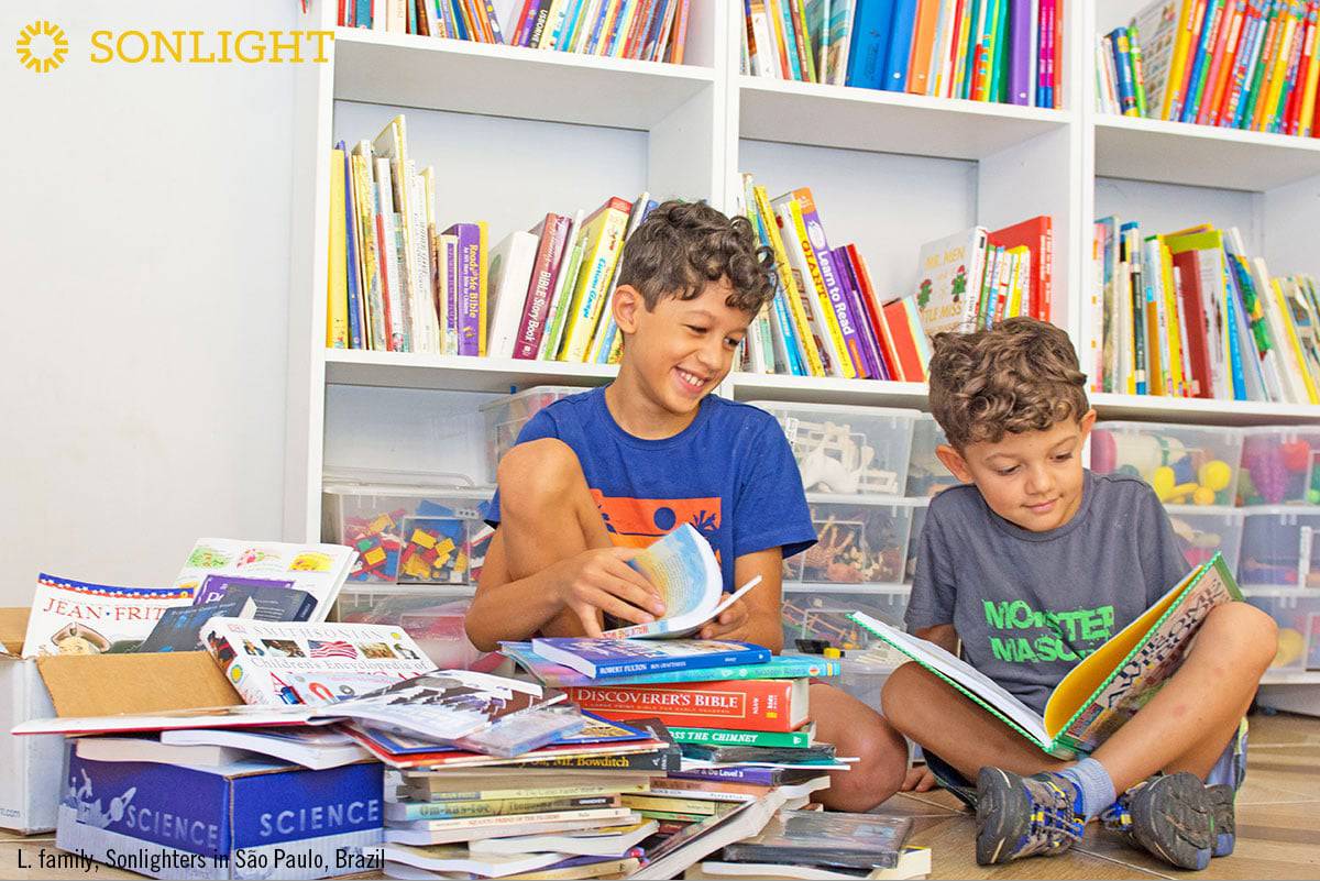 4 Ways to Make Time for Family Read-Alouds in Your Busy Schedule